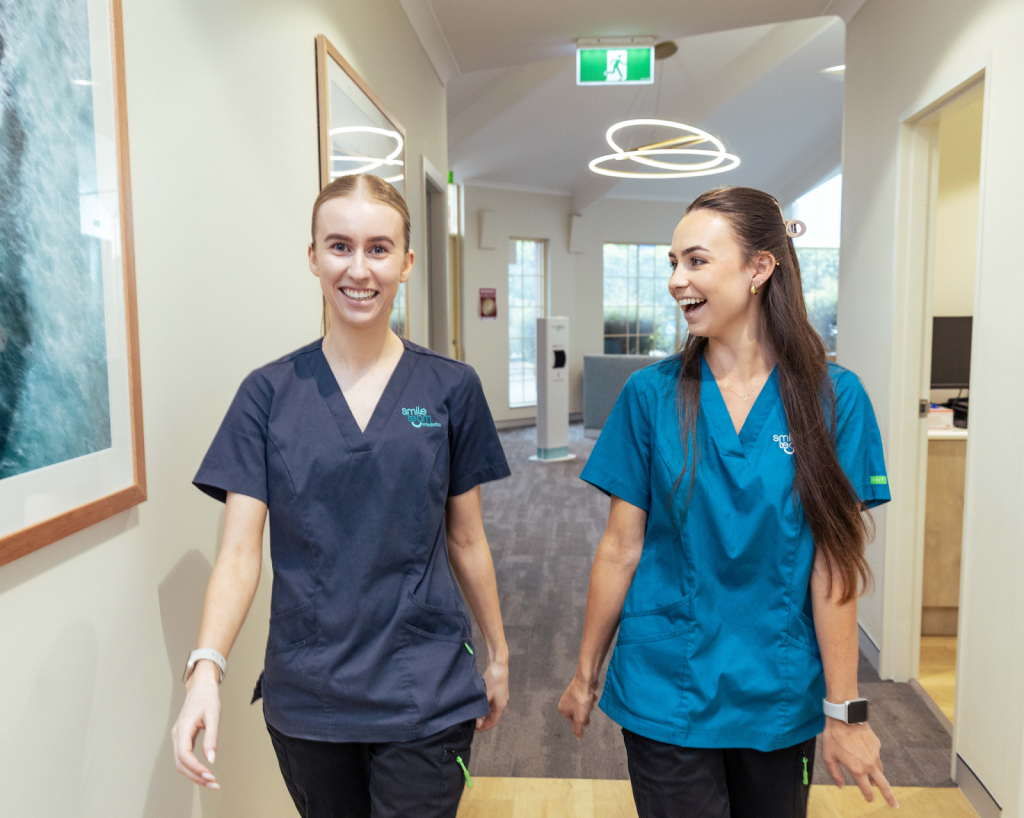 What Is an Overbite? Causes, Symptoms & Treatment Options « Smile Team ...